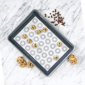 Chicago Metallic Silicone Pastry Mat with Measurements, Set of 2