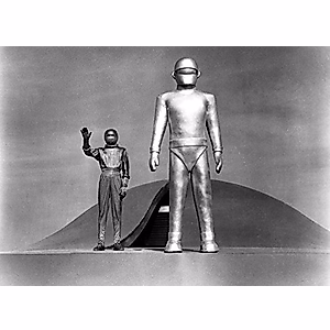 The Day The Earth Stood Still Michael Rennie 1951 Tm & Copyright (C) 20Th Century Fox Film Corp All Rights Reserved Photo Print (28 x 22)