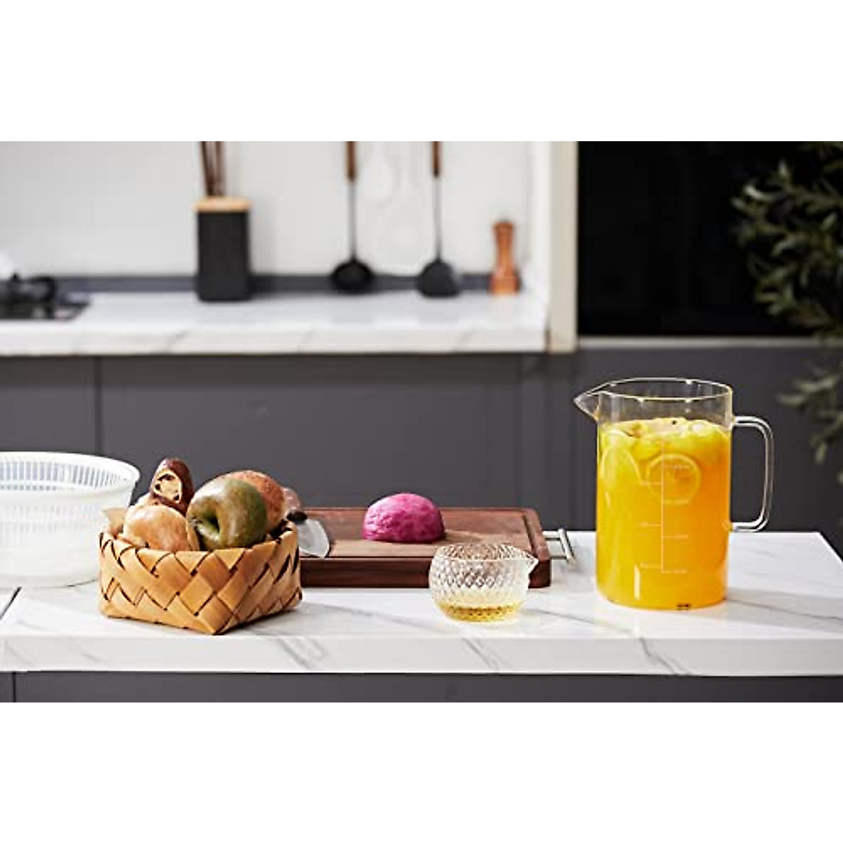 Glass Water Pitcher with Scale Line, Dinner Table Pitcher, Large Serving Carafe for Water, Juice, Sangria, Lemonade, and Milk, Clear Glass Beverage Pitcher (Clear, 85 oz)