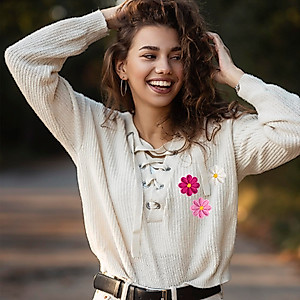 PAGOW 24 Pcs Flower Iron on Patches, Cute Daisy Flower Applique Patch, Sew On Embroidered Applique Sewing Patches for Bags, Jackets, Jeans, Clothes DIY Patches, 1.57x1.57inch (W*H), 12 Colors