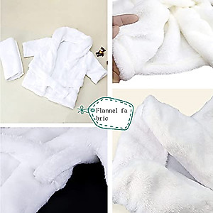 5PCS Newborn Photography Outfits, DISTART Baby Hooded Plush Towel Cotton Bathrobes Bath Outfit with Slippers Photo Props for Toddle Infant Girls and Boys Shower Shoot Gift (White), 0-6 Months
