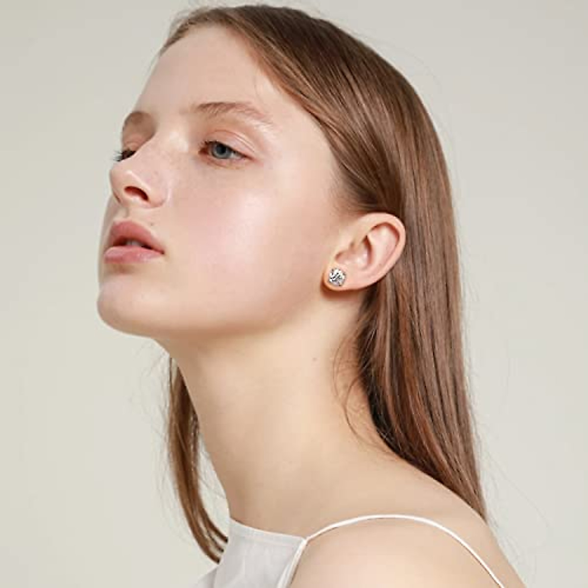 YODEWA Moissanite Stud Earrings for Women 925 Sterling Silver Hypoallergenic Flat Back 1 Pair DEF Color Lab Created Brilliant Round Moissanite Diamond Earrings (Silver 1CT)