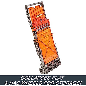 Hot Wheels Toy Car Track Set Super 6-Lane Raceway, 8Ft Track That Rolls Up for Storage, 6 1:64 Scale Cars