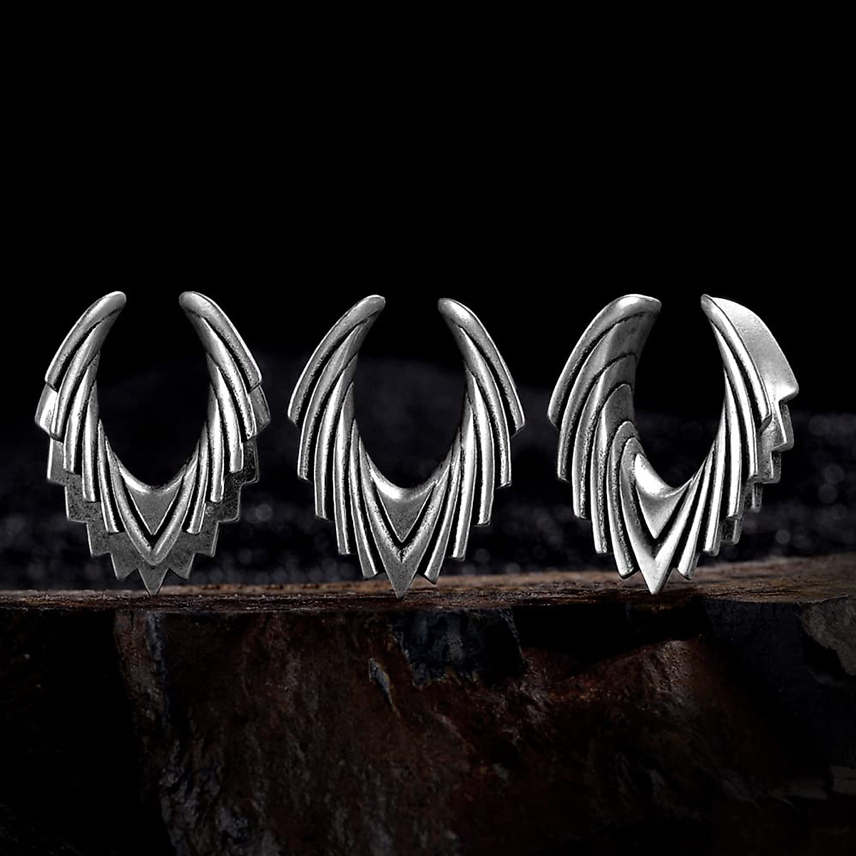 PUNKYOUTH 2PCS 00G Opening Ear Gauges Stream lines Ear Stretchers Hangers Brass Cool Saddle Plug and Tunnels For Ear Double Flared Piercings