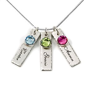 AJ's Collection Unity in Three Personalized Charm Necklace. Customize 3 Sterling Silver Rectangular Pendants with Names of Your Choice. Gifts for Her
