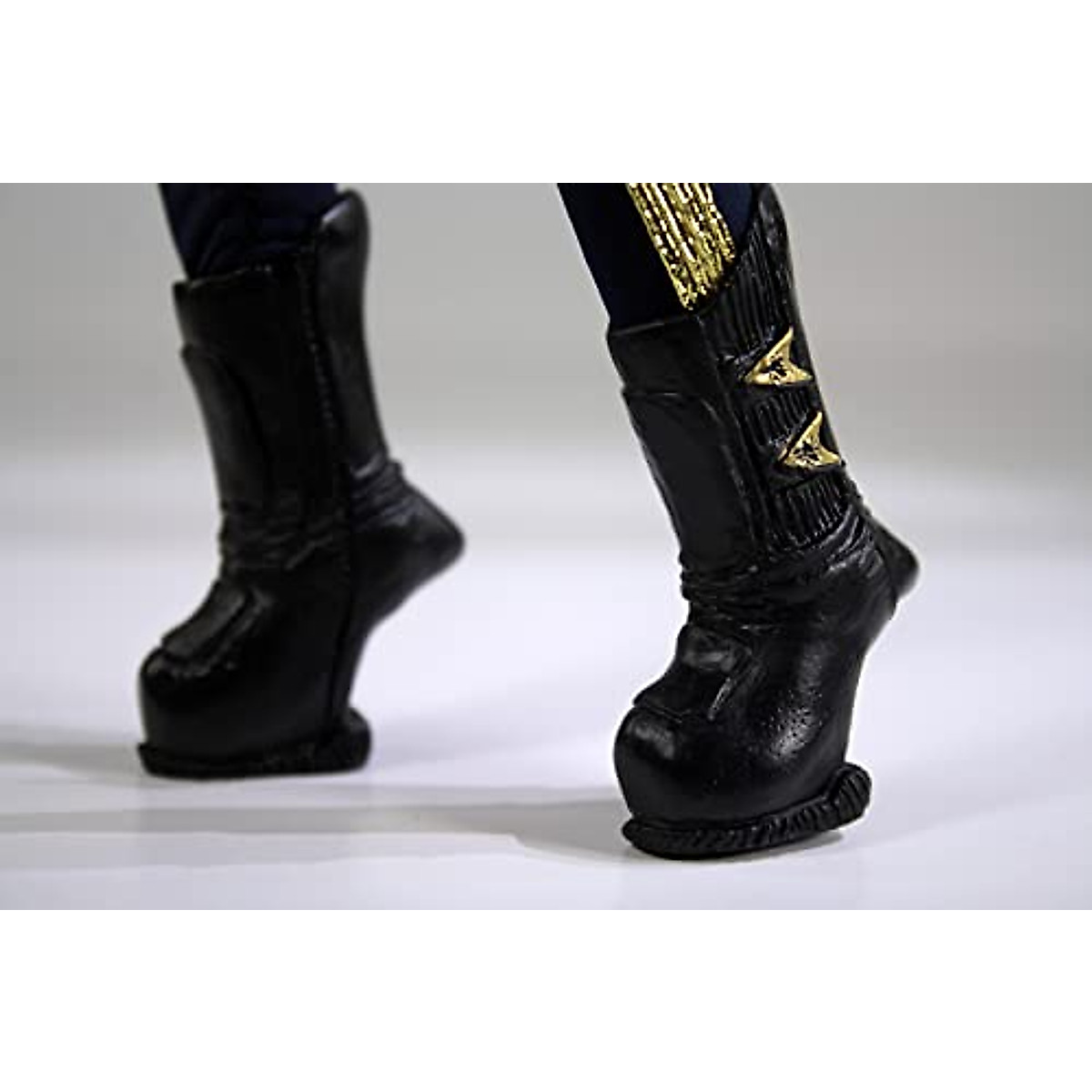 Mego Star Trek Discovery Action Figure Saru 8" Figure