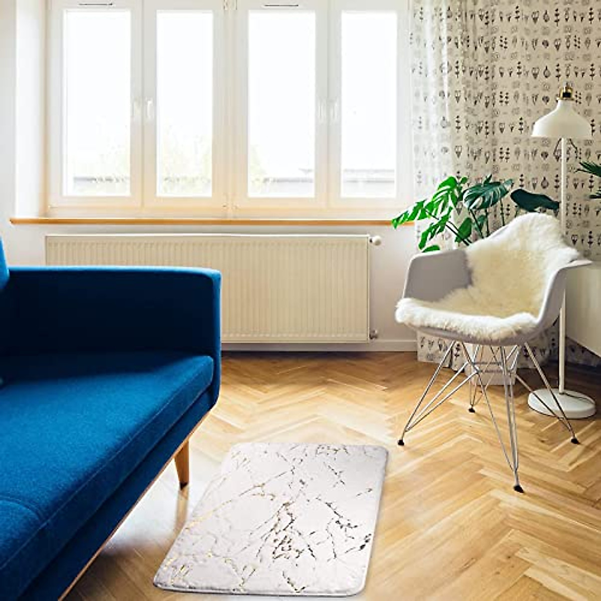 Flixsonic Bathroom mat Luxurious Ultra Soft Non-Slip Absorbent Quick Dry ，Machine Washable Shower Rug, Perfect mat for Bathroom,Kitchen, and Bedroom Decor (19.7 x 31.5 Inch, White)