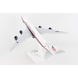Daron Skymarks 747-8i Air Force One (VC25B) 1/200 Scale w/Gear SKR1076 New 2020