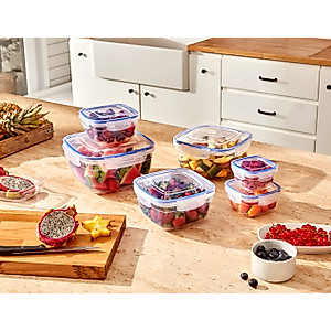 Superio Sealed Food Container, Large Meal Prep Container, 4 Quart, 16 Cups, 128 Oz, Lunch Prep Containers for College, School, Food Bowl with Latches- Clear Bin with Leakproof Lid, BPA Free