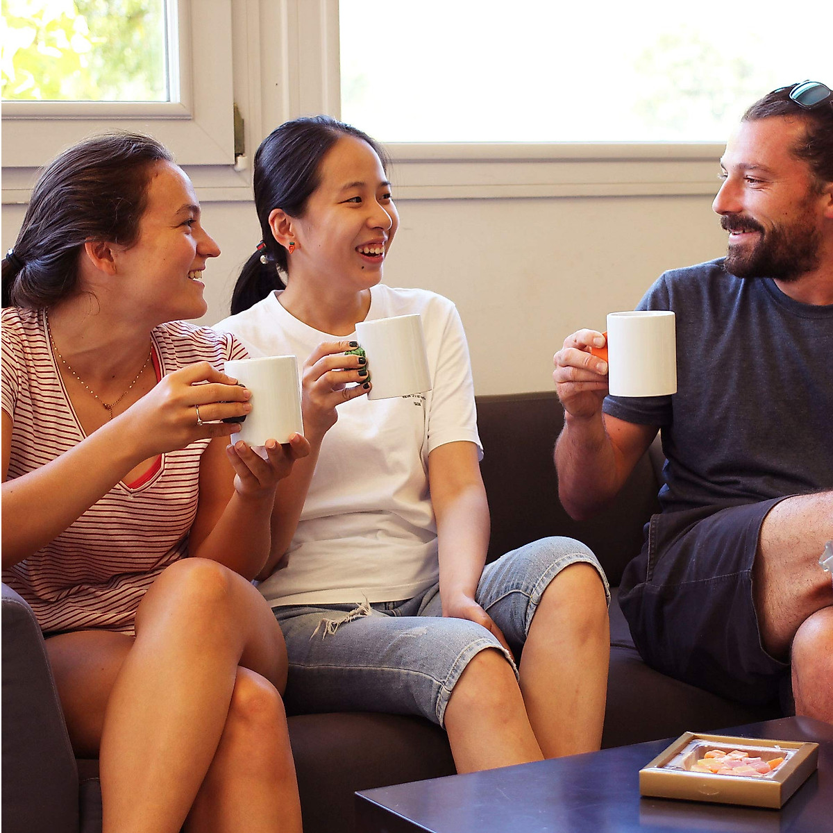 Rock Climbing Mug: Green 12 oz Coffee or Tea Cup with Realistic Hand Hold Grip for Climbers, Perfect for Enjoying a Beverage After Rock Climbing