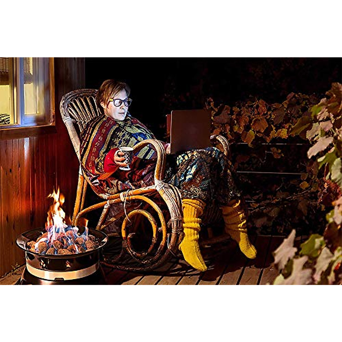 Outland Living 870 Premium Auto-Ignition Smokeless Outdoor Portable Propane Fire Pit with Cover & Carry Kit, 19-inch 58,000 BTU, Black