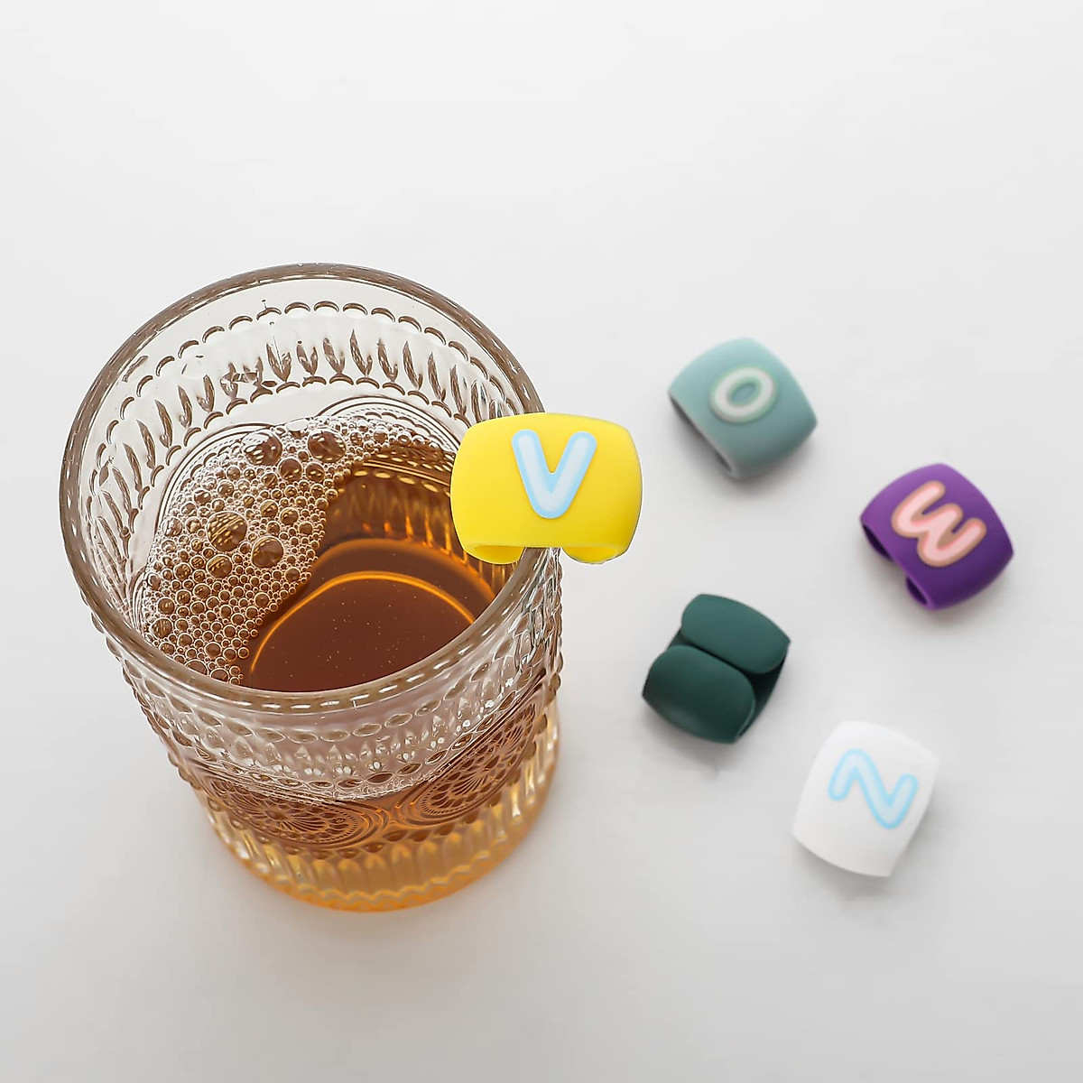 COZYOCHY 26PCS Wine Glass Charms with Letter Marks Identify Your Glass with Ease - Wine Glass Charms for Cocktails, Martinis & Champagne Glasses.Perfect for Parties & Gatherings