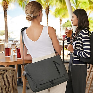 Travelon: Urban - Anti-Theft Messenger Bag - Black, 14 x 10.25 x 4.75
