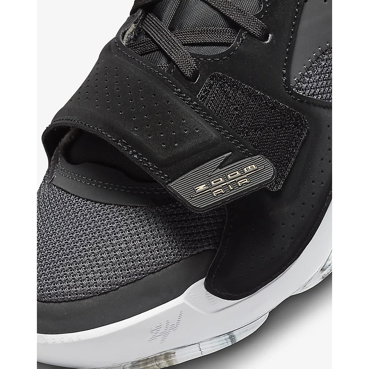 Nike Jordan Zion 2 Unisex Shoes, Black/Metallic Gold, 8 M US