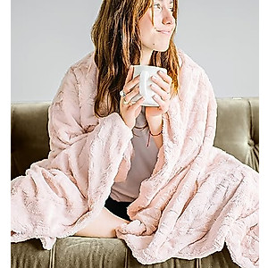WOLF CREEK BLANKET Double Soft Luxurious Indulgent Faux Fur No Shed Throws - Softest Cozy & Lightweight Reversible thow Blankets for Chair, Sofa, or Bed, Women Teen Girls Gift (Pink 50x65)