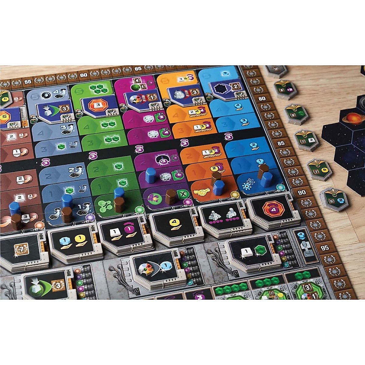 Capstone Games: Gaia Project, Strategy Board Game, A Follow Up Game from Terra Mystica, Includes a Challenging Solo Mode, 1 to 4 Players, Ages 14 and Up