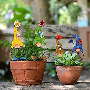 Fave Plus Garden Gnomes Decoration Yard Stake Metal Knomes Outdoor Home Decorative Lawn Ornament Patio Sign, 4 PCS