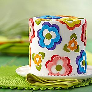 Wilton Decorator Preferred Blue Fondant, 24 oz. Fondant Icing