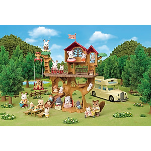 Calico Critters Adventure Treehouse Gift Set, Collectible Dollhouse, Figure and Accessories