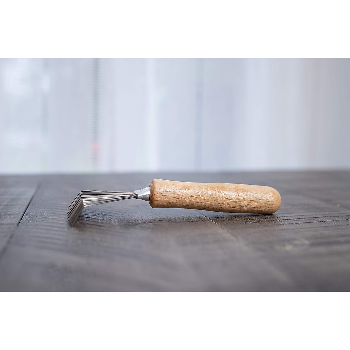 GranNaturals Hair Brush Cleaner - Rake Design for Pick Cleaning & Detangling Combs & Bristle Brushes - Durable Metal Wires, Ergonomic Wooden Handle - Quick Hair, Dust & Lint Remover Tool for Brushes