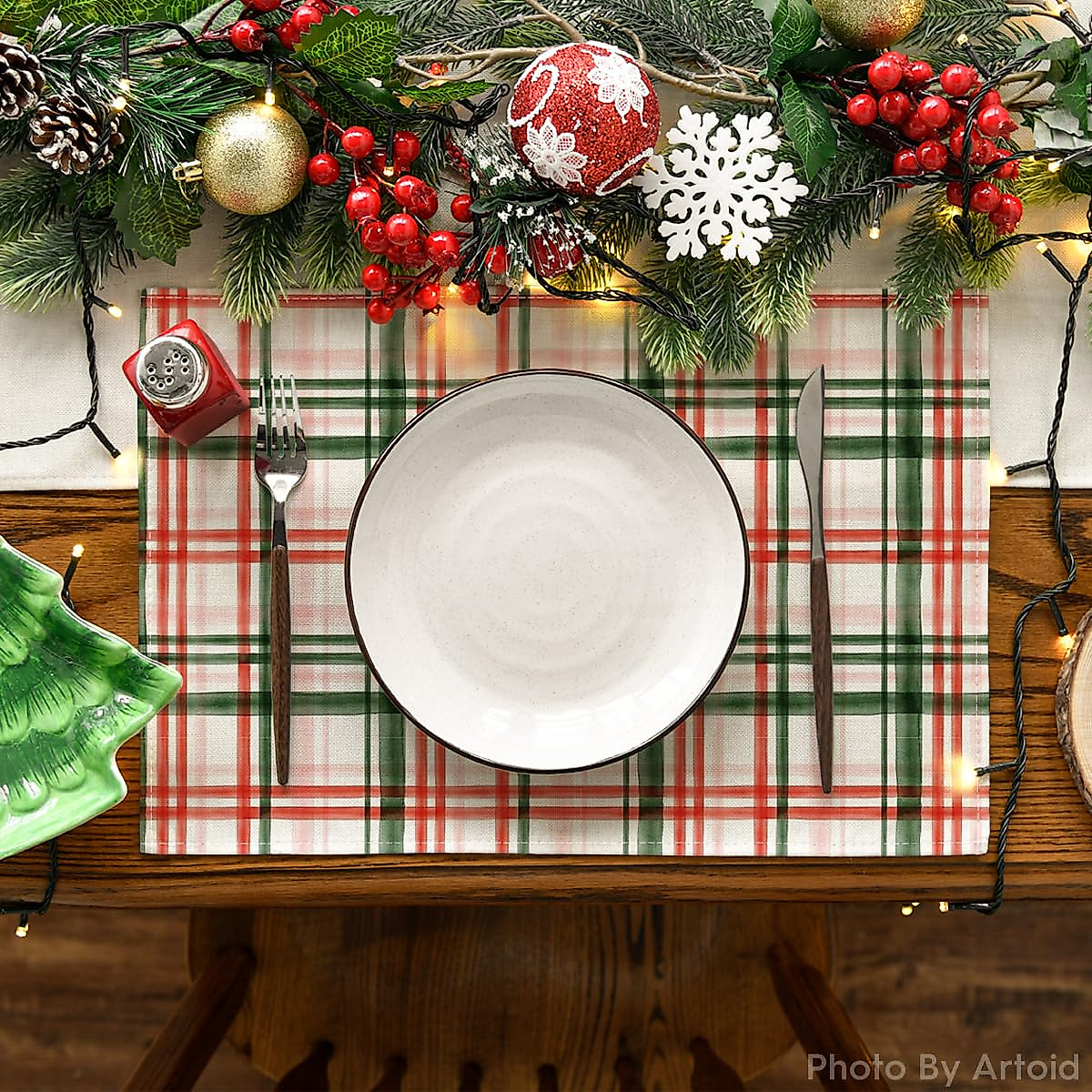 Artoid Mode Red Green Buffalo Plaid Christmas Placemats Set of 6, 12x18 Inch Seasonal Winter Table Mats for Party Kitchen Dining Decoration