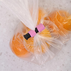 Mr. Pen- Squeeze and Lock Bread Bag Clips, 8 Pack, Squeeze and Lock Bread Clips, Bag Clips for Food Storage, Clips for Food Packages, Snack Clips, Bag Clips 8 Pack Squeeze and Lock