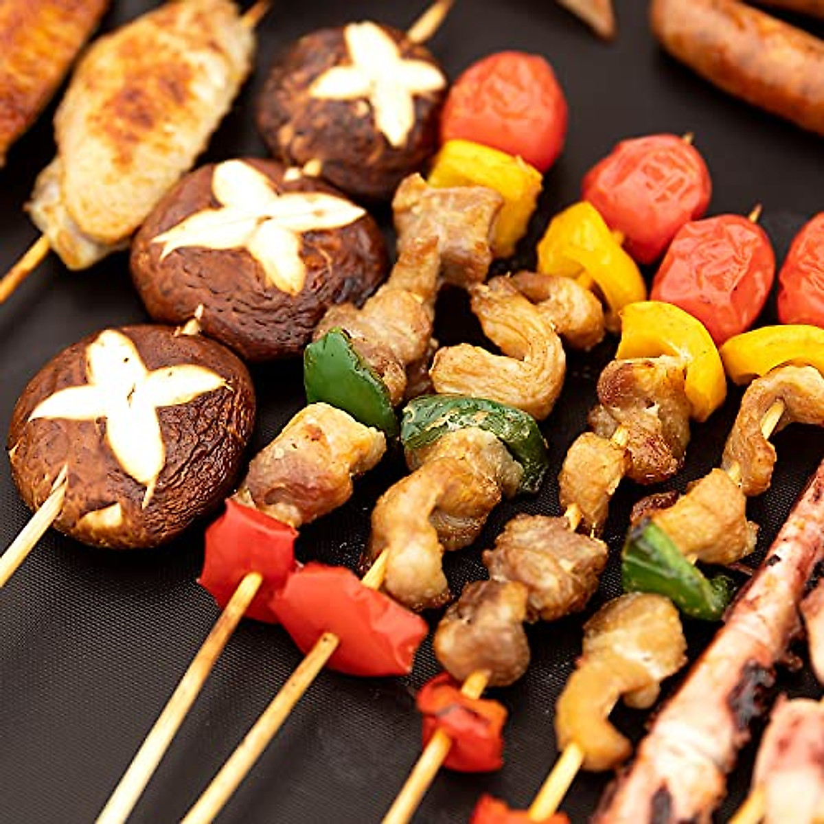 AssaiLuck Grill Mats for Outdoor Grill - Set of 6 Nonstick Heavy Duty Grill Mats - 15.75 x 13 Inches, PFOA-Free, Dishwasher Safe, 500°F Heat Resistant