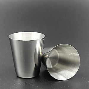 lasenersm 4 Pieces 30ml (1oz) Stainless Steel Shot Cups Shot Glass Drinking Vessel with One Black PU-Leather Carrying Case Outdoor Camping Travel Coffee Tea Cup, Silver Cup, Black Case