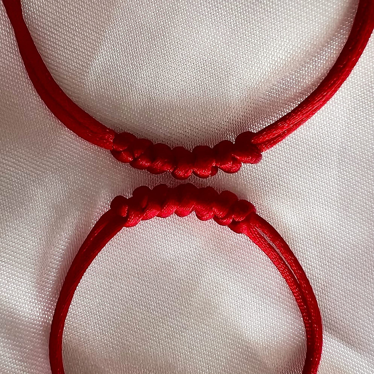PHITECUS Red Bracelet protection for Newborn/Baby Girl/Baby boy/Girl and boy/Mommy and Me/family and Me. Amulet for Children. String for Good Luck and The Evil Eye. (Mommy and Me)