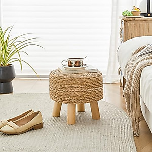 ALeesing Round Ottoman Natural Seagrass Footstool, Round Footstool with 4 Wood Legs, Hand Woven Round Footstool Sofa Stool, Multifunctional Modern Dressing Stool, Sofa Side Table for Bedroom (Nature)