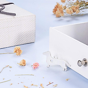 HOUSWEETY 1pc Stainless Steel Dachshund Pendant Keychains Key Rings Pets Jewelry Women Charms Gift 3x1.6cm