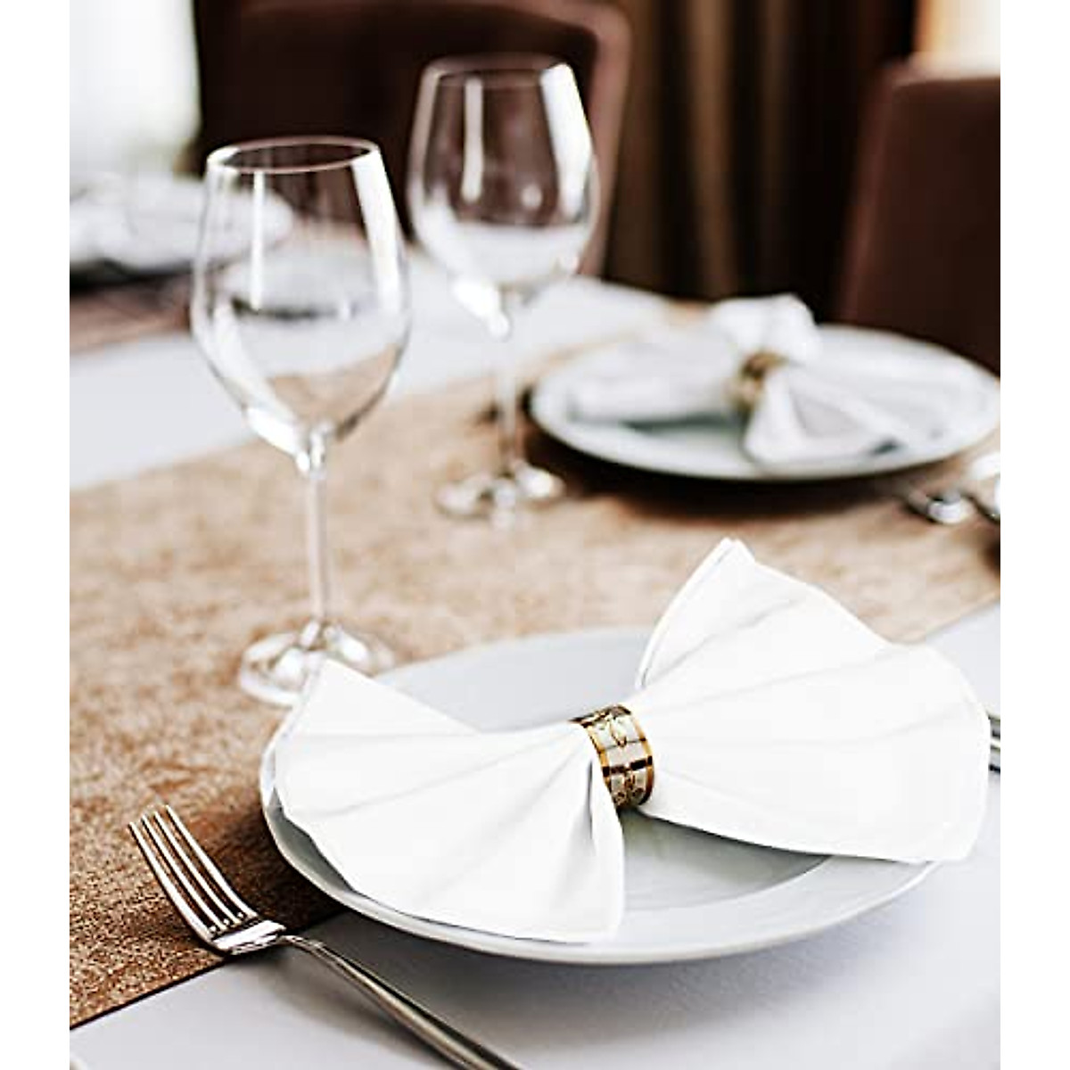 Utopia Home [24 Pack, White] Cloth Napkins 17x17 Inches, 100% Polyester Dinner Napkins with Hemmed Edges, Washable Napkins Ideal for Parties, Weddings and Dinners