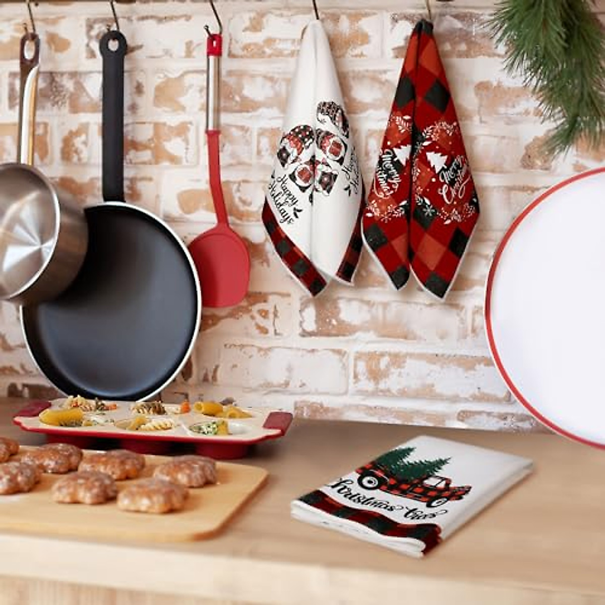 Sratte 6 Pcs Christmas Kitchen Towels Buffalo Check Plaid Dish Towels Winter Truck Hand Towels Farmhouse Tea Towels Housewarming Gifts Christmas Decoration for Kitchen Holiday Xmas (Red, Black)