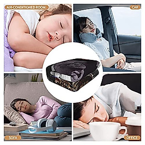 Horror Movie Wearable Hoodie Blanket, Halloween Movie Throw Flannel Fleece Blanket for Bedding Couch Sofa Living Room Throws Home Decoration 80"X60"