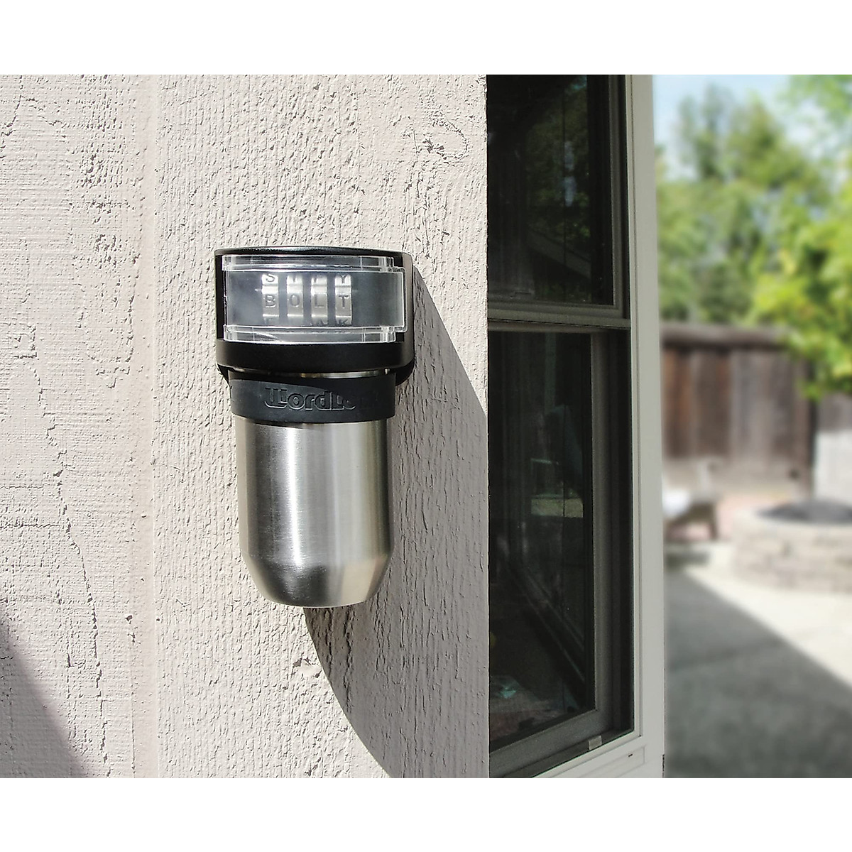 WordLock Key lock box – large capacity Secure Realtor Storage Lockbox with 4 Letter Word combination - Indoor / Outdoor Use for surfers, beach and sports