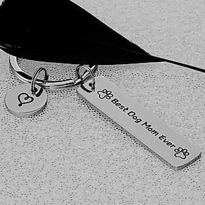 Kivosliviz Dog Mom Keychain Pet Mom Gifts Animal Lover Gifts Best Dog Mom Ever Keychain