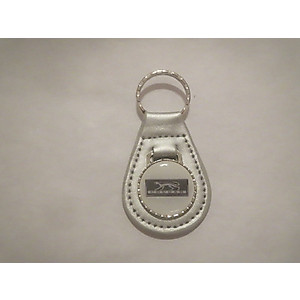 1967 1968 1969 1970 COUGAR CAT LOGO EMBLEM PLAQUE LEATHER KEYCHAIN - SILVER