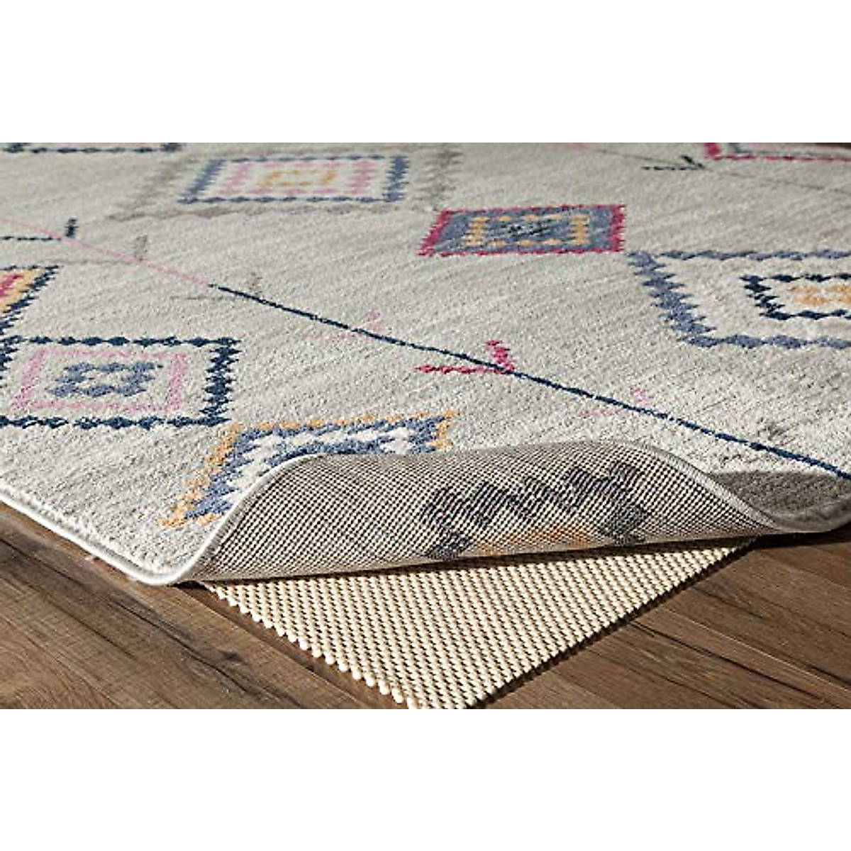 CosmoLiving by Cosmopolitan Cyprus Collection Area Rug, 2'0"x8'0", Native Grey