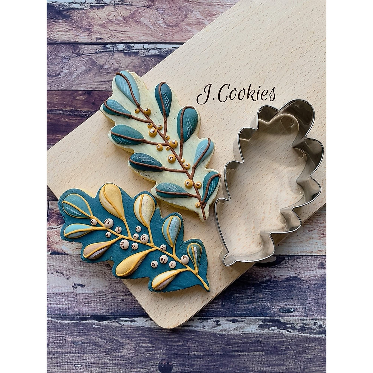 LILIAO Fall Thanksgiving Cookie Cutter Set, 7 Piece, Pumpkin, Turkey, Maple Leaf, Oak Leaf, Turkey Leg, Squirrel and Acorn Biscuit Cutters, Stainless Steel