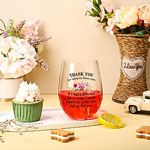 Patelai Thank You for Being My Stepmom Wine Glass, Second Mom Stepmother Mommy Gifts for Mother's Day Christmas Birthday, 17 oz Wine Glass for Step Mother, Mother in Law