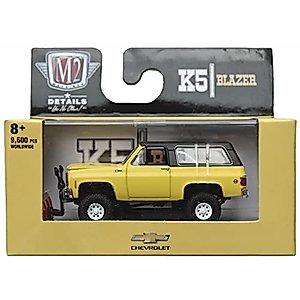 M2 Machines 1974 Chevrolet K5 Blazer, 1:64 Scale die cast