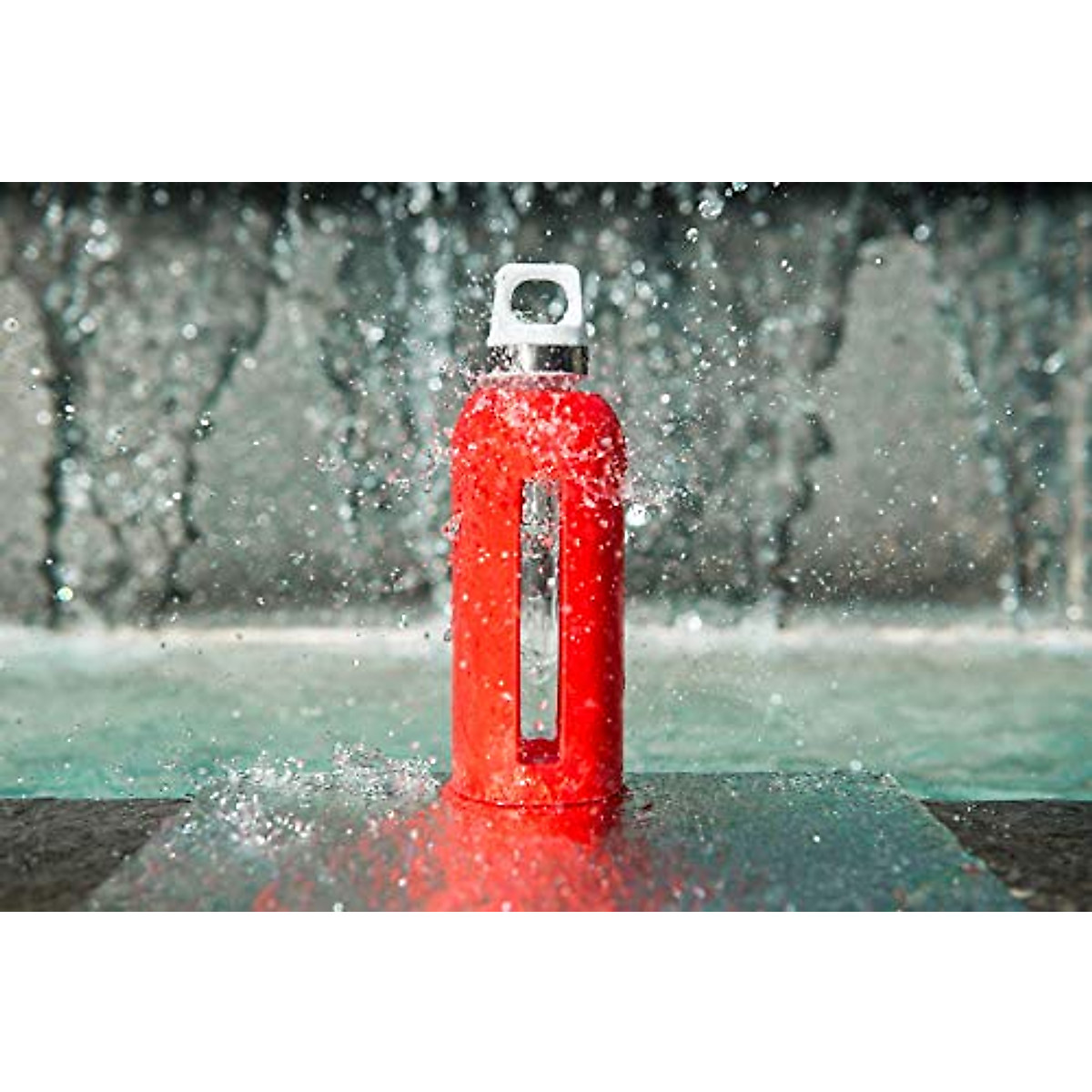 Sigg Star Water Bottle with Silicone, 29 Oz, Scarlet