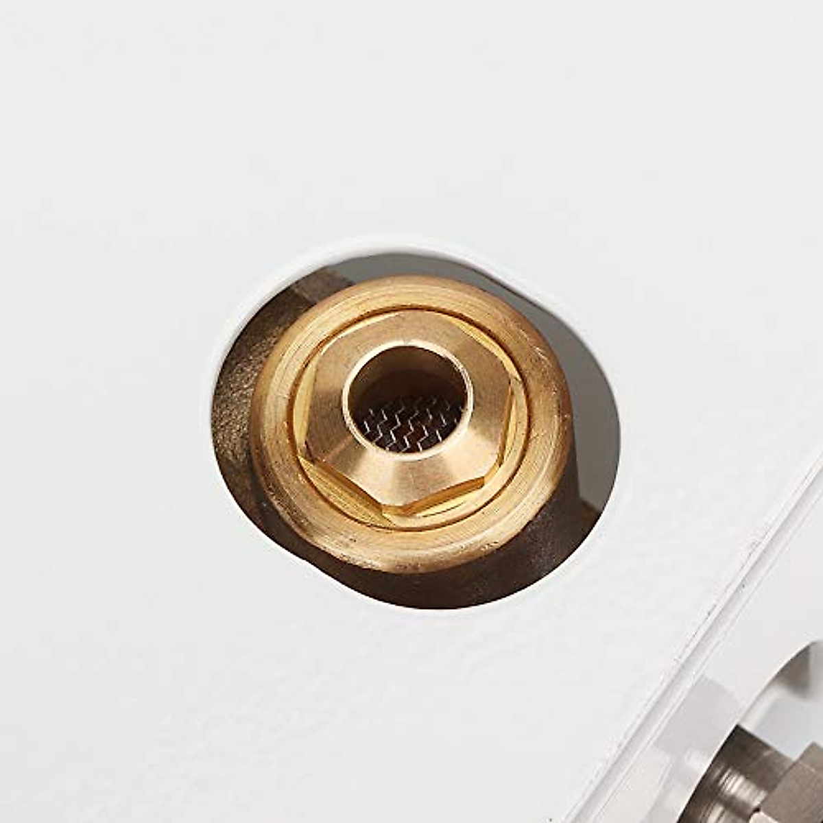 Dog Water Fountain Step On Toy,Easy Paw Petal Activated Dog Steps Eco-Friendly Pet Water Fountain Drinking Pet Dispenser Dog Water Sprinkler,Automatic Water Dog Fountain for Big/Small Dogs