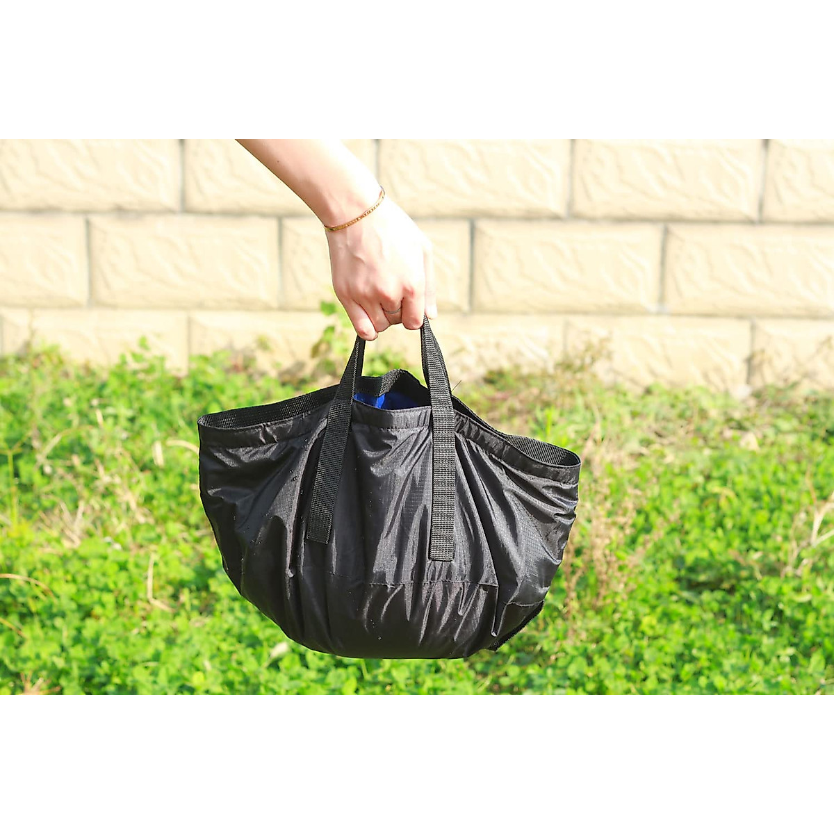 PRO OUTDOOR Multipurpose Waterproof Collapsible Bucket - Portable Foldable Bucket, Made with Polyester - for Camping, Fishing, & Gardening - Space-Saving with Handles - 8.5L Capacity, 2-Pack, Black