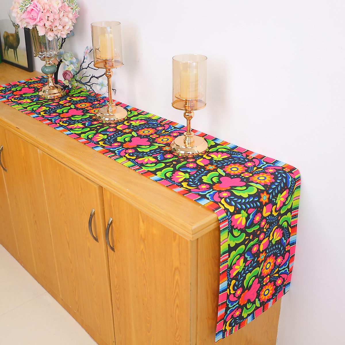 Snowkingdom Mexican Fiesta Table Runner, Mode Floral Dia De Los Muertos Décor Day of The Dead Altar Decoration for Holiday Home Party (13" x 72")