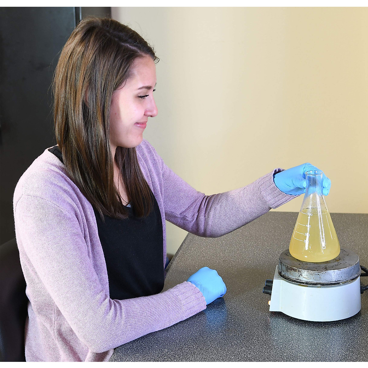 Hardy Diagnostics C6621 Criterion Potato Dextrose Agar Dehydrated Culture