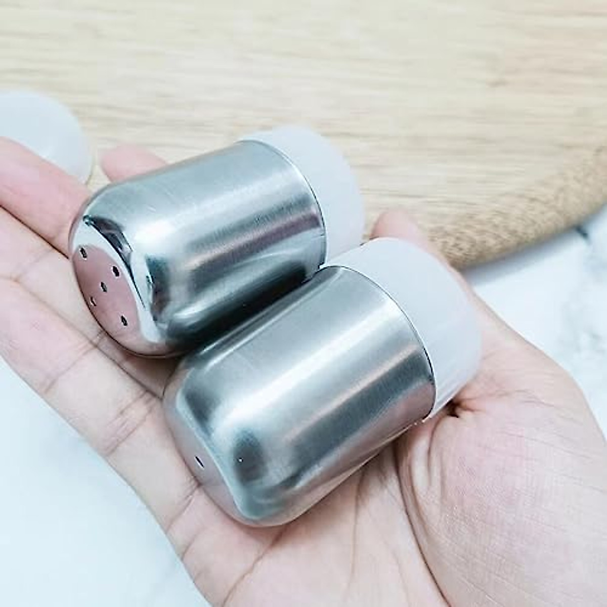 Stainless Steel Container 2PCS Salt and Pepper Shakers with Pour Holes Stainless Steel Dispenser Seasoning Bottles Condiment Jar for Kitchen Cooking Stainless Steel Containers