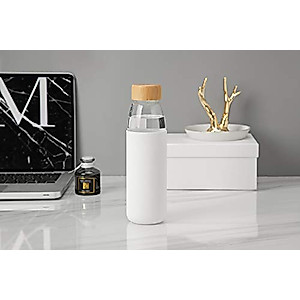 veegoal Glass Water Bottles 18 Oz Borosilicate with Bamboo Lid, BPA-FREE, Non-Slip Silicone Sleeve, and Stainless Steel Leak Proof Lid - Glass Water Bottle for Men and Women