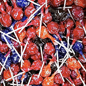 Tootsie Pop Lollipop 5-Flavors Hard Candy Outside with Chewy Tootsie Roll Center Bulk (3 Pound)