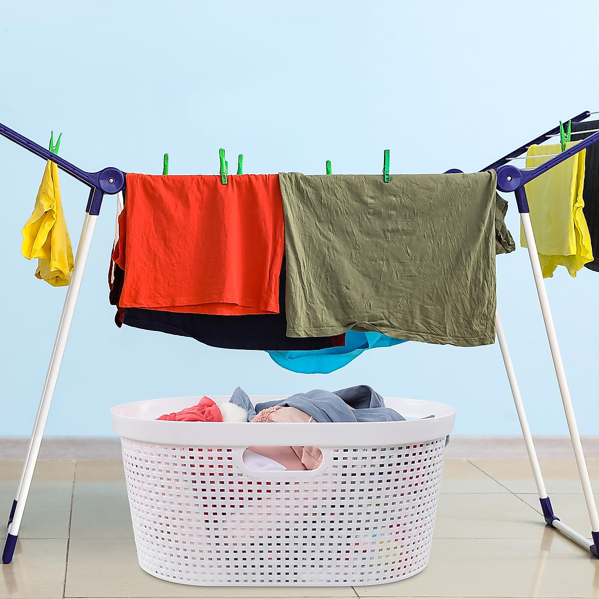 Haodehen Set of 4 Laundry Baskets, 40 L Plastic Storage Hamper with Cut-Out Handles, White
